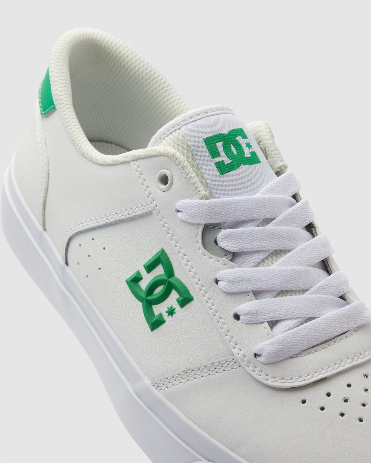 Mens Teknic Shoes - WHITE/GREEN / 7 | DC Shoes